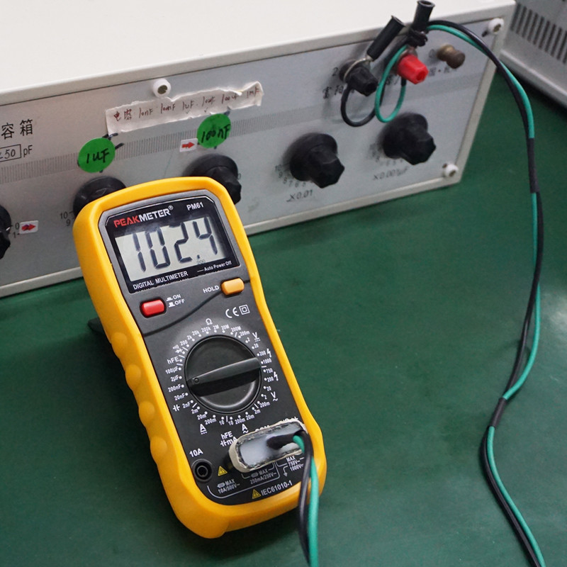 Handheld Digital Multimeter for Voltage, Current & Resistance Testing