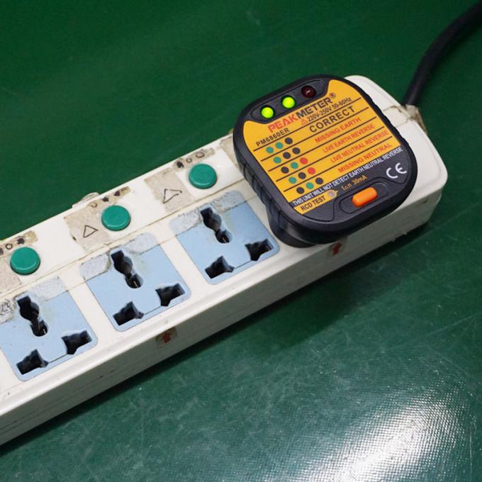 Home Power Electric Socket Tester UK Standard 230V 65 X 65mm High Safety