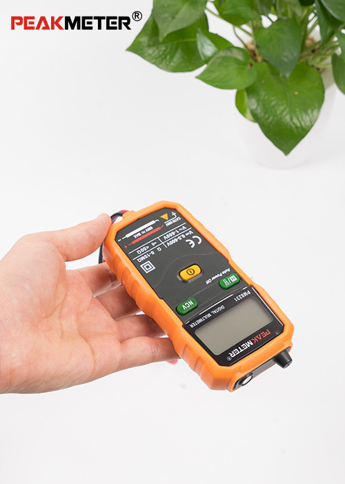 Smart Automotive Digital Multimeter , Automatic Portable Digital Multi ...